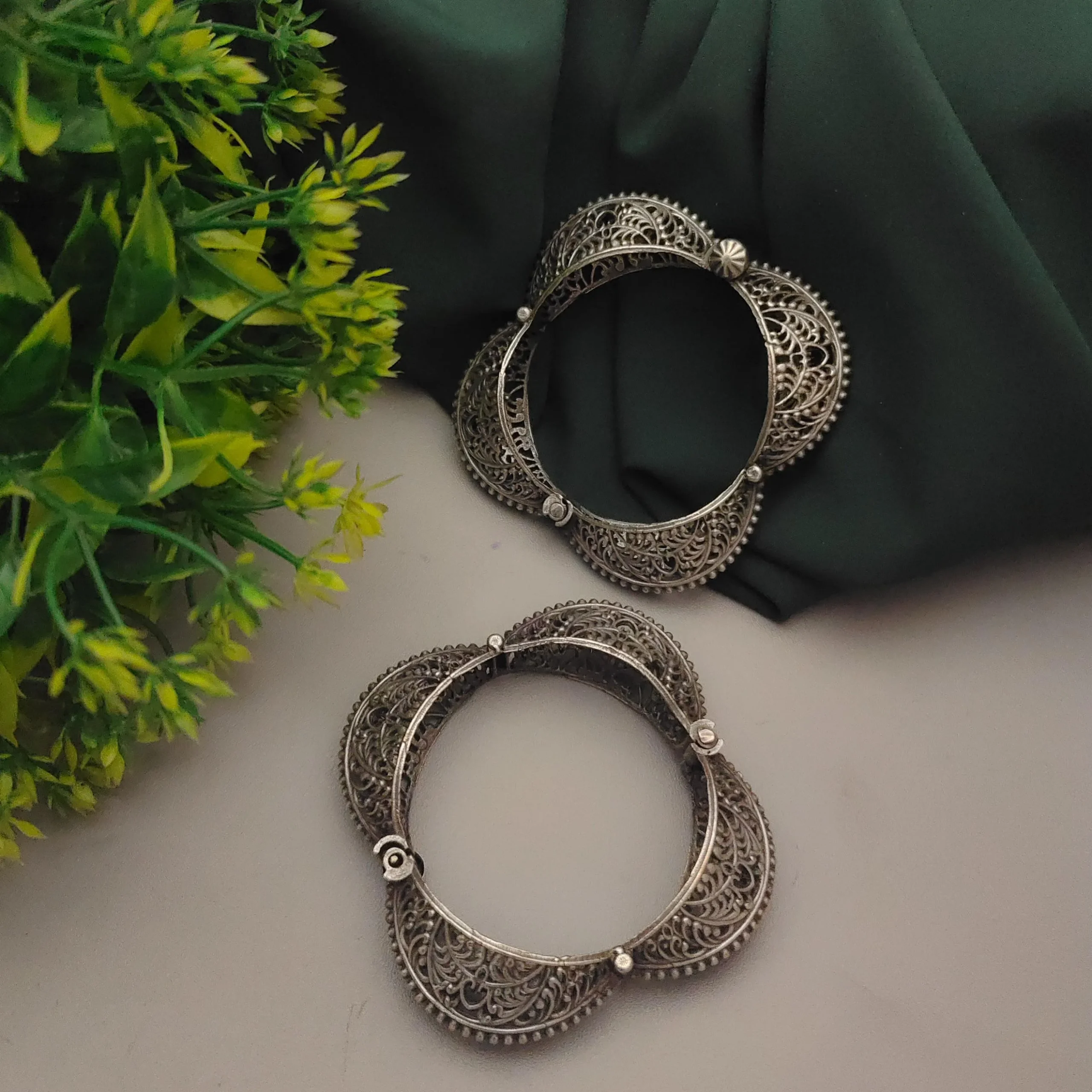 Stunning Silver Lookalike Antique Bangle Set For Women - Glamaya