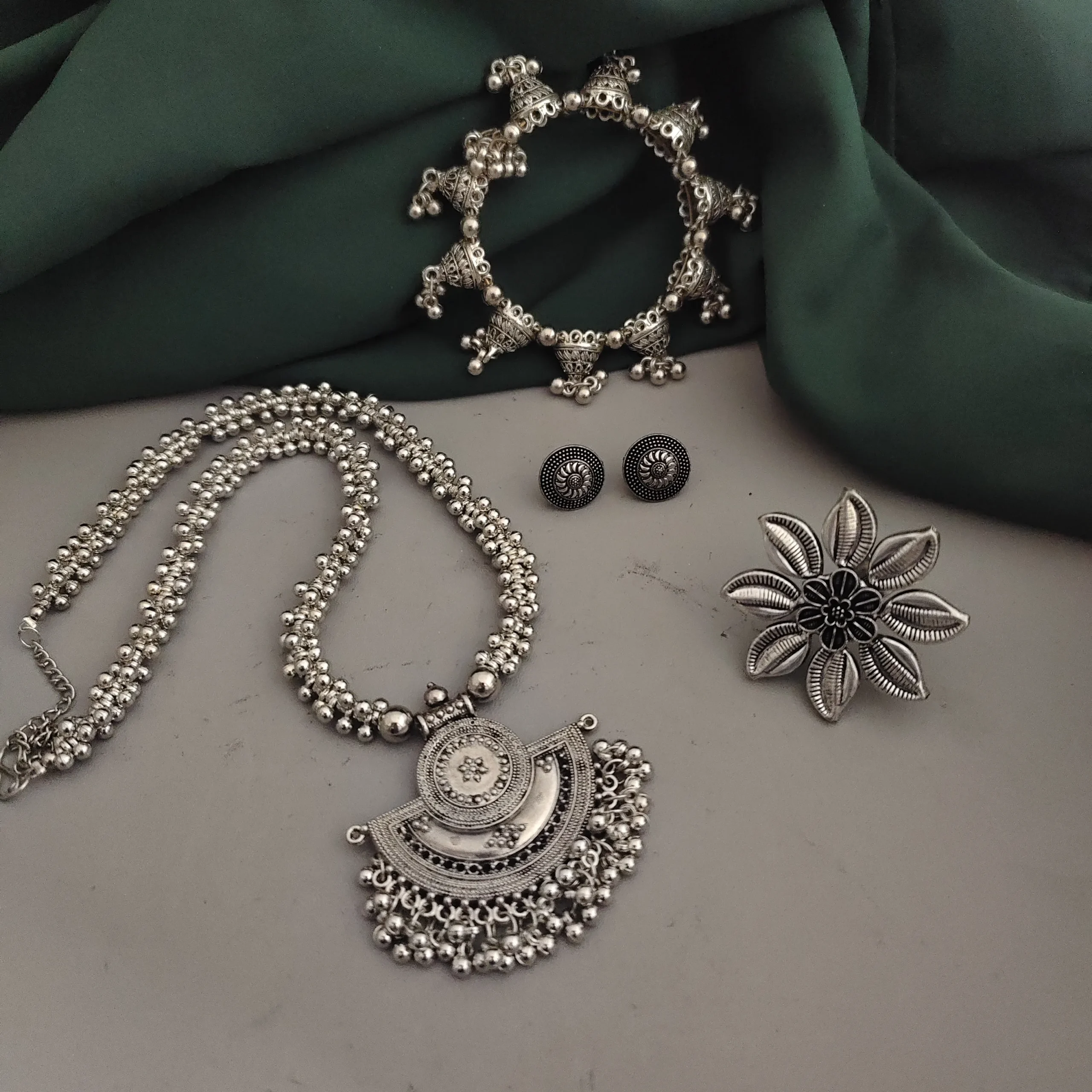 Exquisite Oxidised Jewelry Combo Set - Glamaya